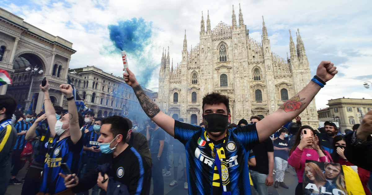 The Scenes In Milan Following Inter's First Scudetto In A Decade ...