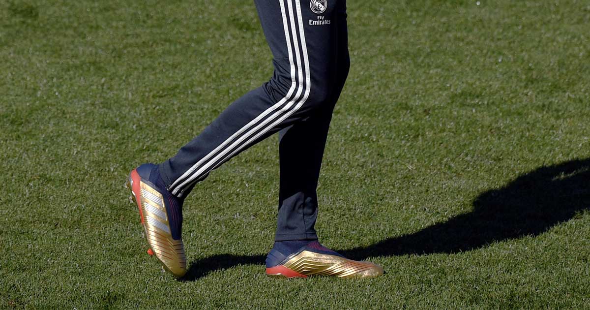 Zidane Takes Real Madrid Training In adidas Predator 19+ '25 Years Of ...